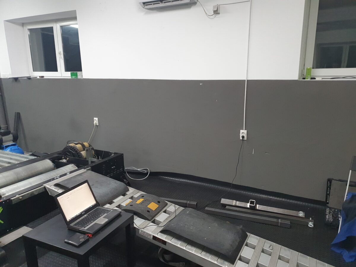 Load cell calibration tool - Perek